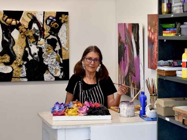 Wanda Barker | Raglan Art Project